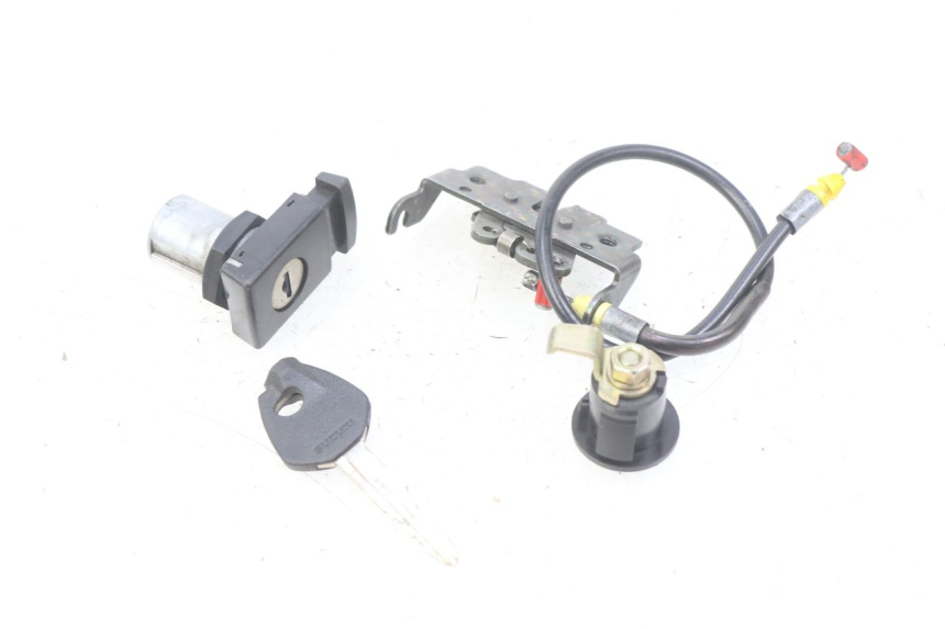 Partbike - SERRURE SELLE pour SUZUKI UH BURGMAN 125 (2002 - 2006) à ...