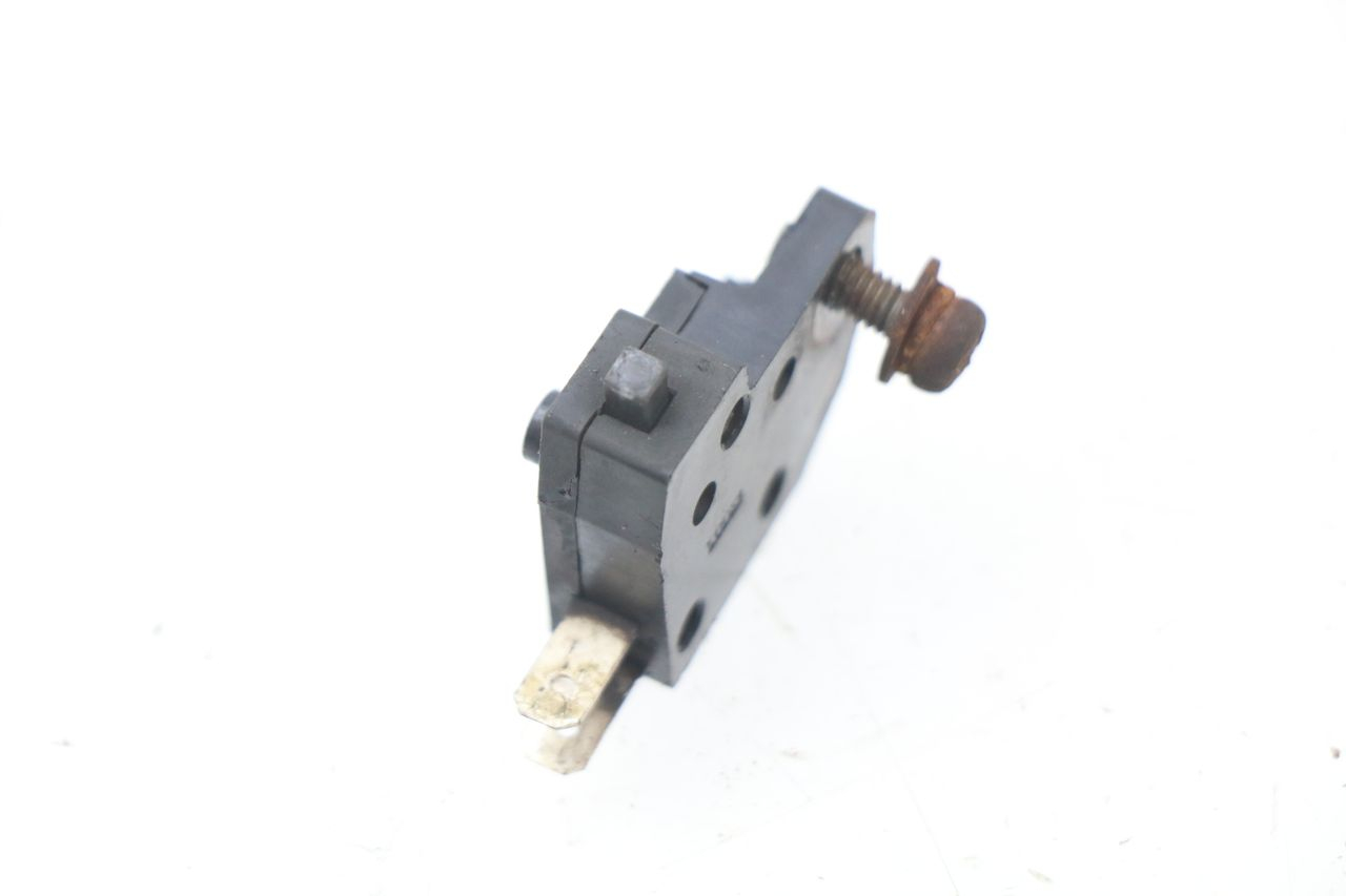 Partbike - CONTACTEUR FEU STOP GAUCHE SUZUKI UH BURGMAN 125 (2002-2006)